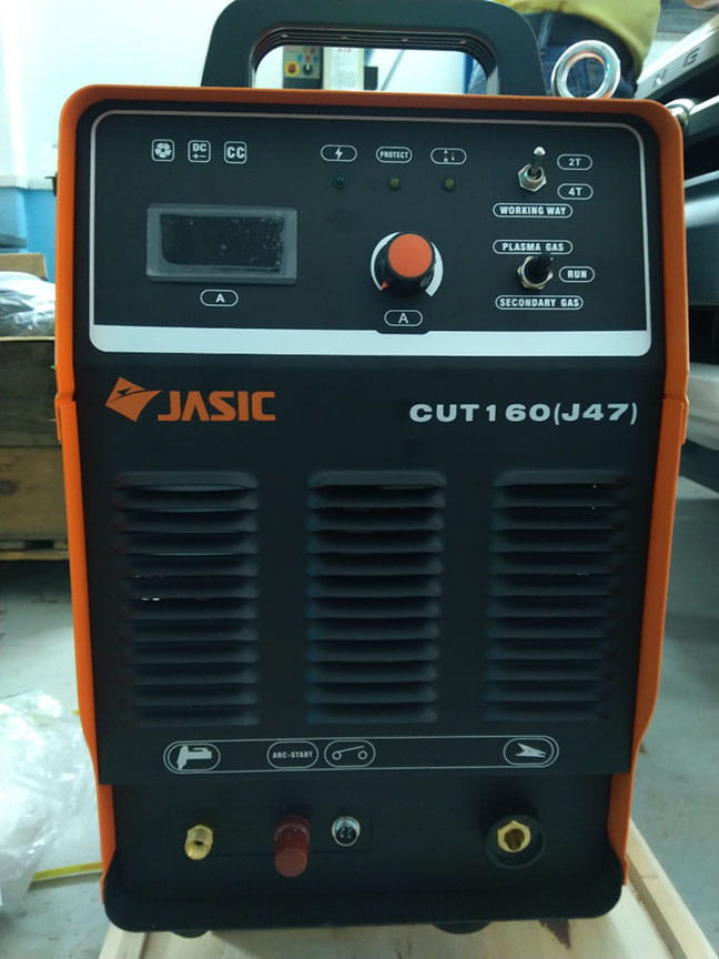 Máy cắt kim loại Plasma Jasic CUT160-J47